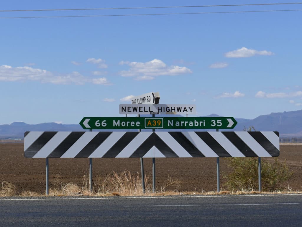 Newell Highway Tomingley